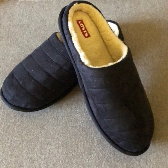 Levi's | Shoes | Levis Black Suede Slippers Slip On With Low Backs ...
